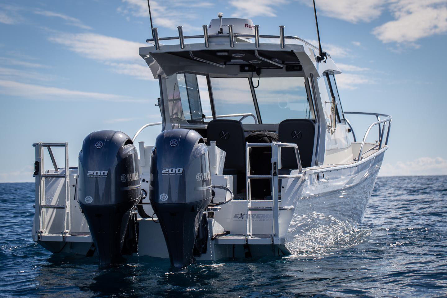 915 Walk Around | Extreme Boats